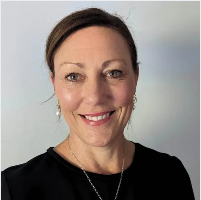 Ms Vicki Ruskin