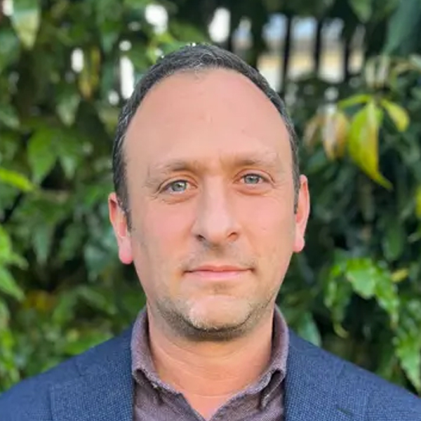 Dr Eli Kotler