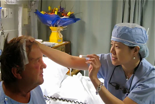 Dr Caroline Tan - Neurosurgeon